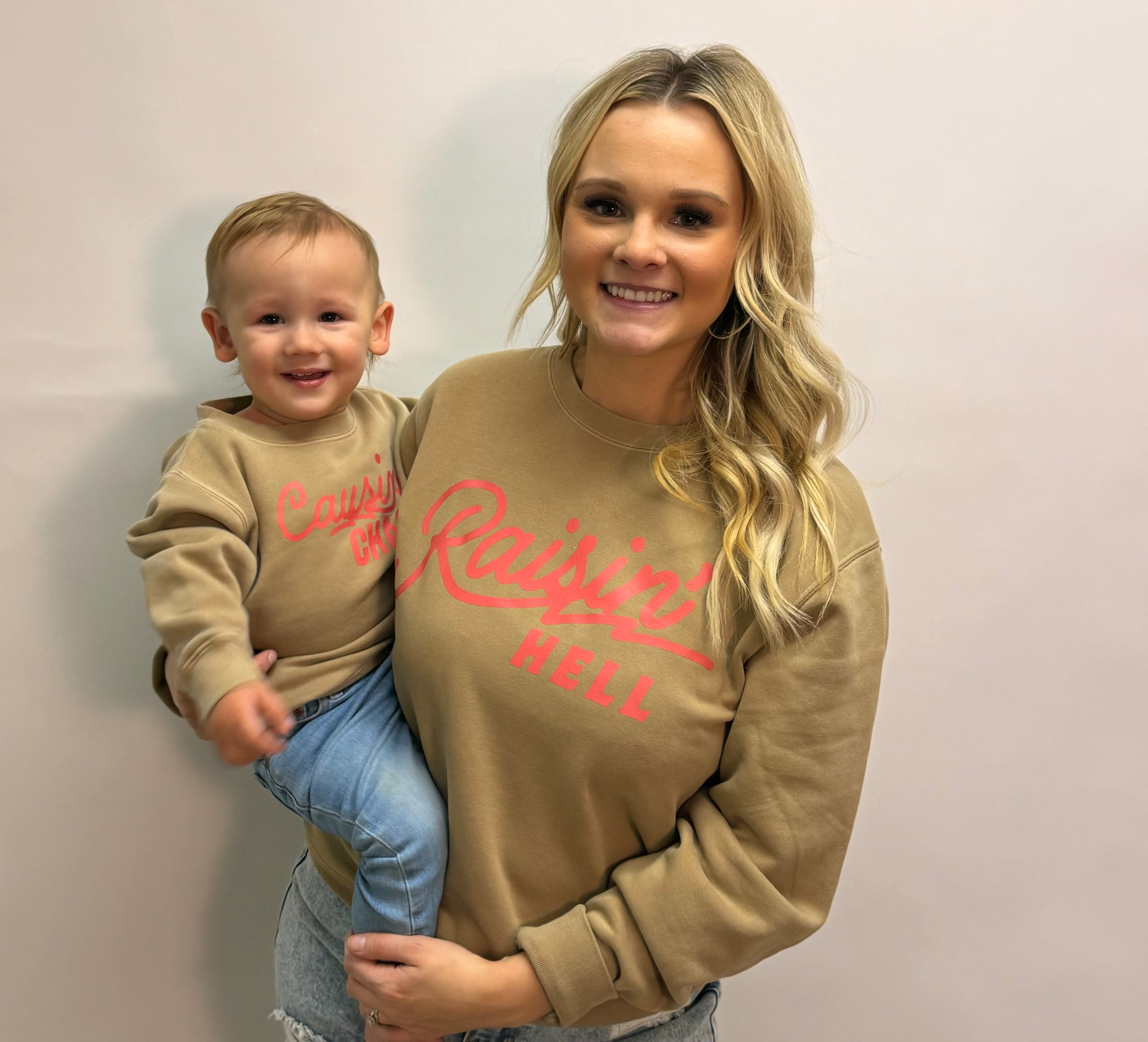 𝙼𝙰𝙼𝙰 & 𝙷𝙴𝚁 𝙲𝙾𝙻𝙻𝙴𝙲𝚃𝙸𝙾𝙽 𝙾𝙵 𝙲𝙷𝙰𝙾𝚂 – Racks and Rattles Boutique